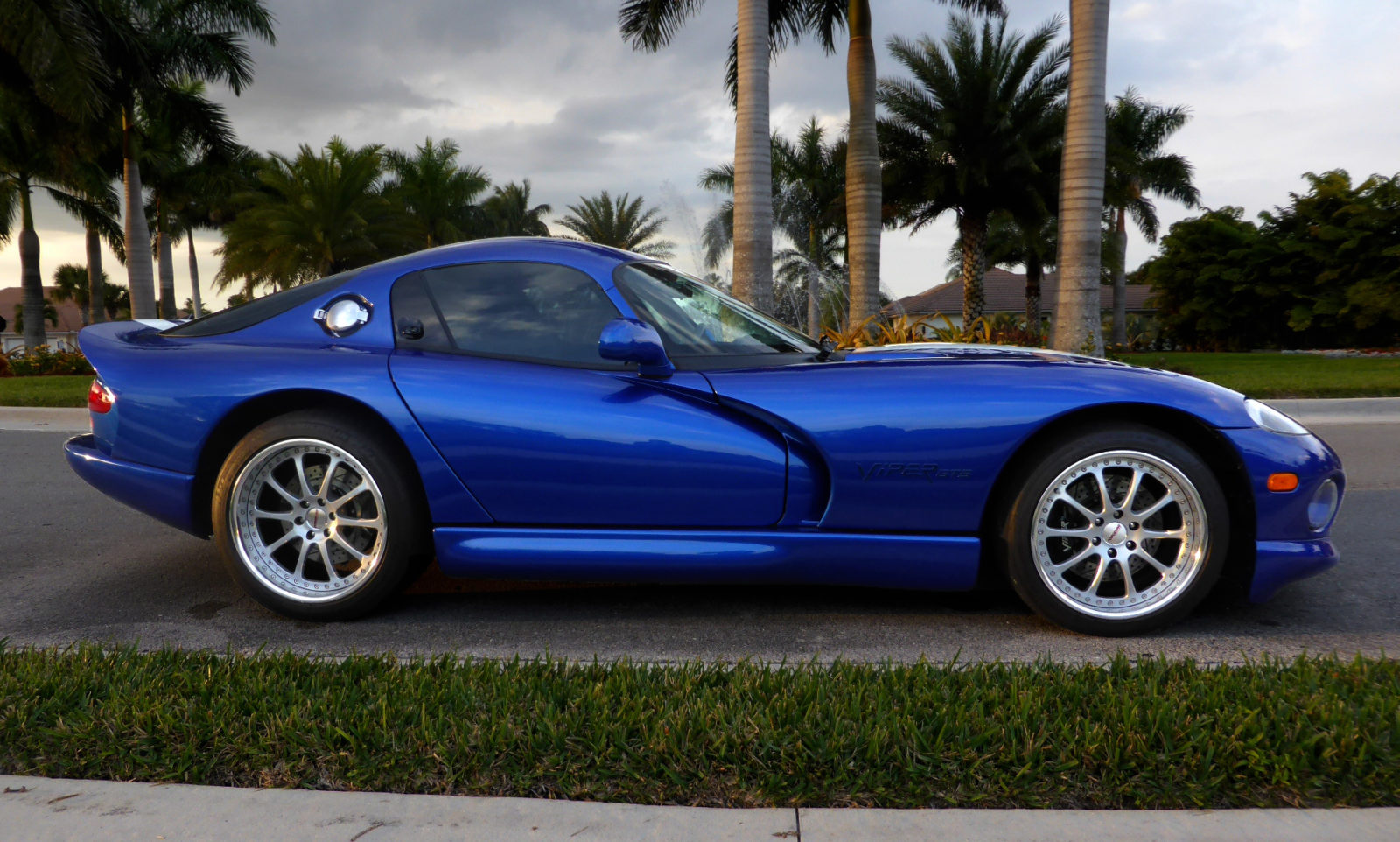 Viper GTS Archives - MotoIQ