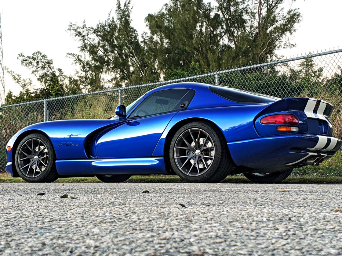 Viper GTS Archives - MotoIQ